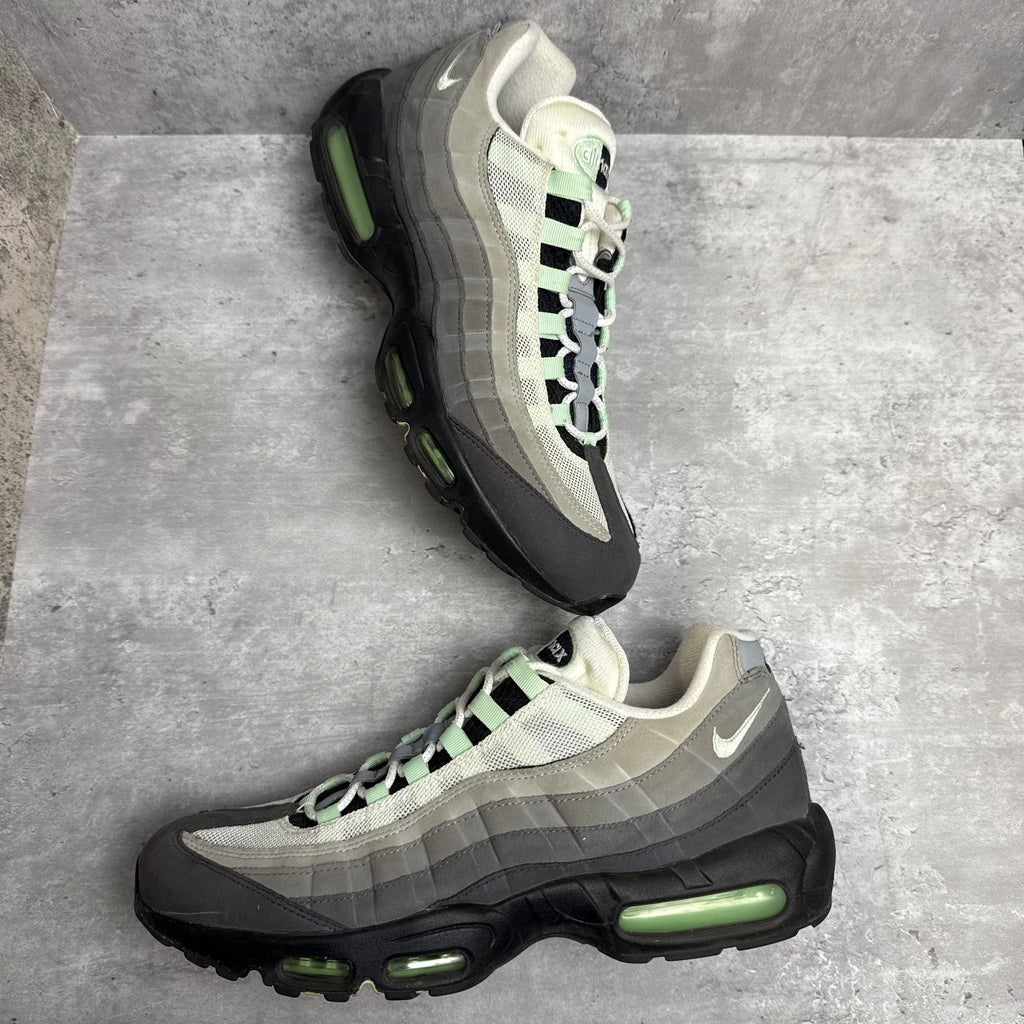 Nike Airmax 95 Fresh Mint | Shop the Latest Air Max 95 Releases